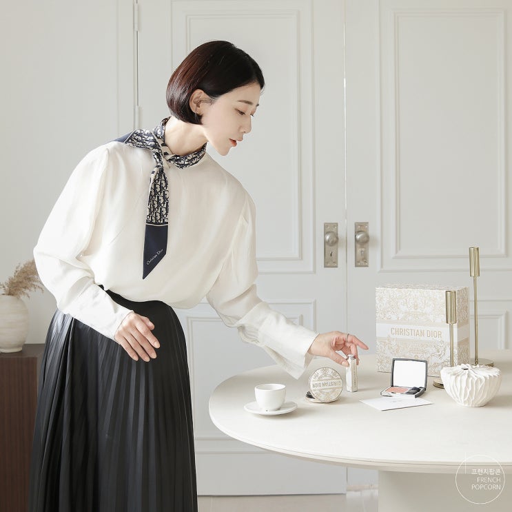 디올 뷰티 2023 홀리데이 컬렉션 쿠션 립스틱 우아한 홀리데이 룩에 딱 네이버 블로그