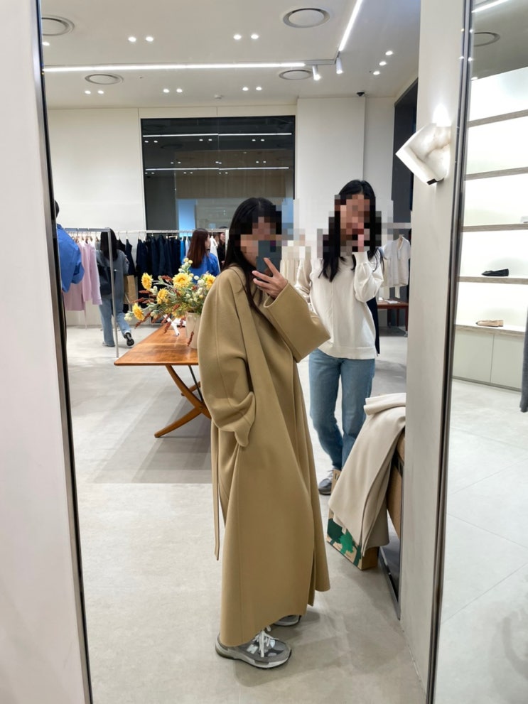 일상겨울준비 캐시미어 코트 장만하기 시에프론트로우 코트 착용샷호카더현대서울 파이브가이즈신세계백화점본점 더블유컨셉 매장
