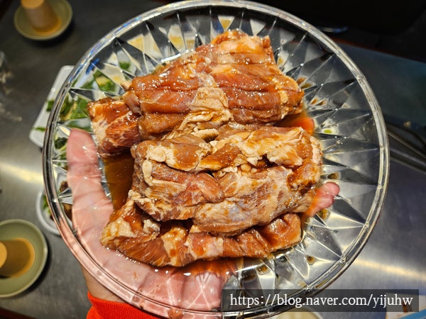 합정 고기 맛집 청기와타운 홍대 돼지갈비 잘하는 식당 네이버 블로그