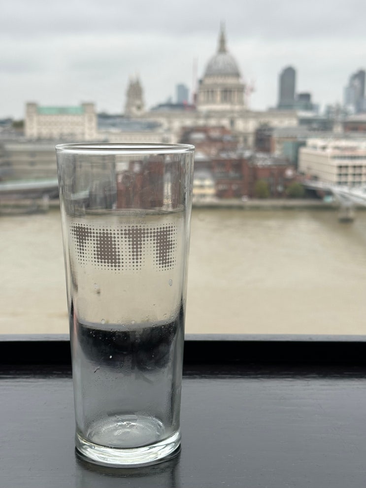 런던여행 : 테이트모던 TATE MODERN (생맥주와 꿀뷰는 덤 ♡) : 네이버 블로그