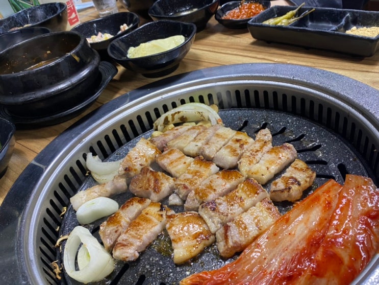 된장박이진성집 느타리버섯 썰어주는 삼겹살집에서 금가루소주 한잔 평택맛집 네이버 블로그
