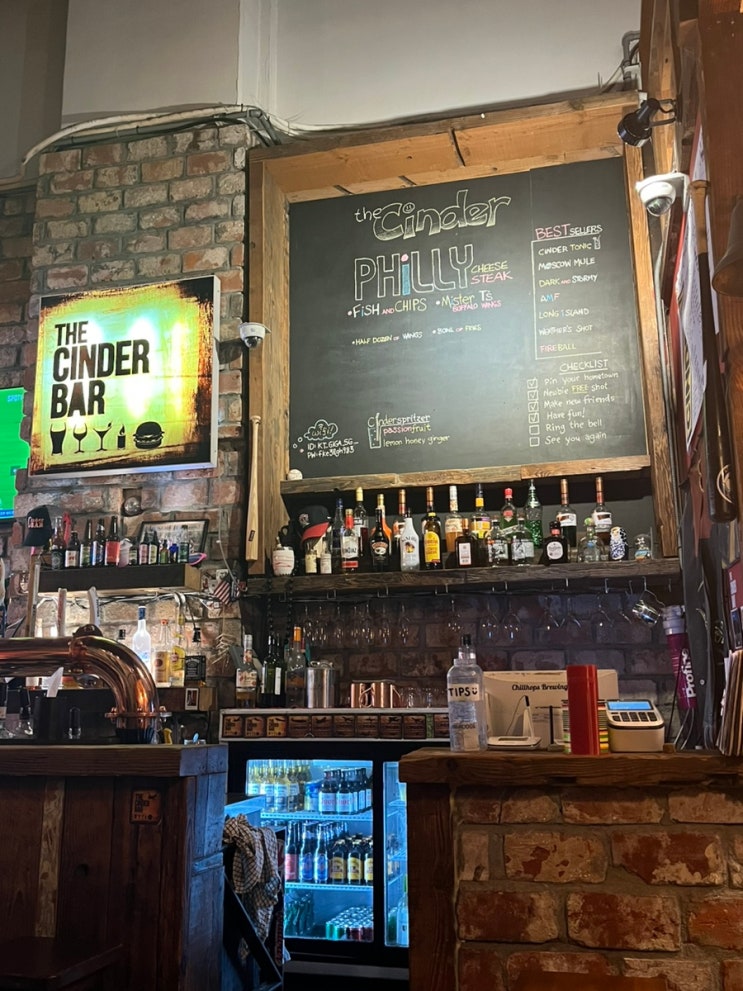 인천 송도 외국느낌 나는 펍 더신더 The Cinder Bar 추천 : 네이버 블로그