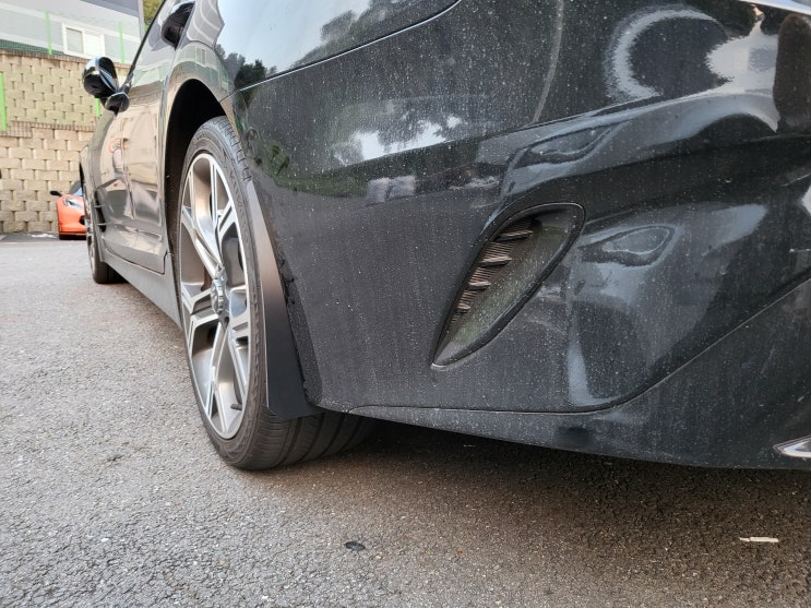 스팅어머드가드커스텀시공머드가드스팅어바디킷스팅어튜닝파츠스팅어에어로파츠스팅어립댐스팅어에어댐커스텀파츠커스텀바디킷제이커스텀파츠스팅어프론트스팅어머드가드