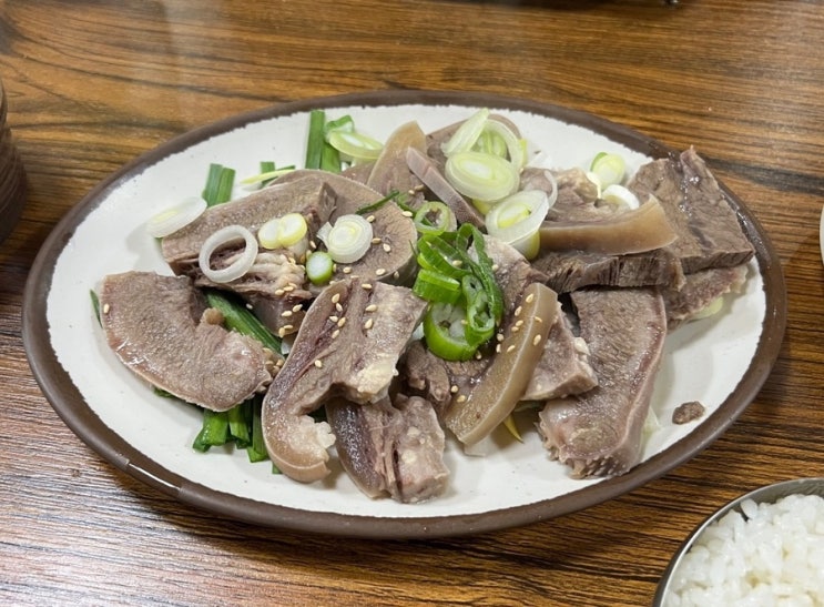 인천 송도 맛집┃한우 고기가 듬뿍 들어있는 송도 소머리국밥 수육한접시 꼭드세요 강력추천 네이버 블로그