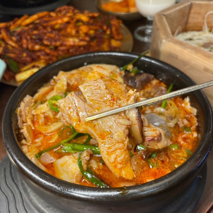 사당동 맛집 총신대입구 근처 해장으로 유명한 순대국집 소개 청와옥 네이버 블로그
