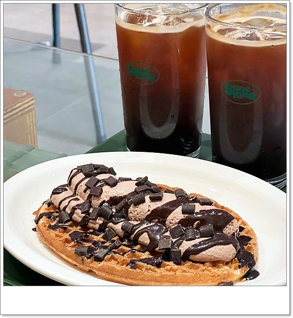 스페셜티 커피와 고퀄리티음료의 만남 맛과 즐거움이 가득한 디저트맛집 카페스내킹and과육점 네이버 블로그