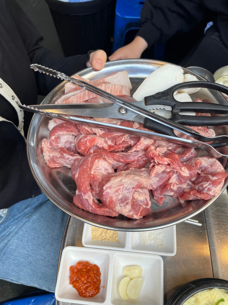 종로3가역 맛집 낮술하는 갈매기살 광주집 가성비 최고 서울식품자연도 소금빵제이앤제이락볼링장 네이버 블로그