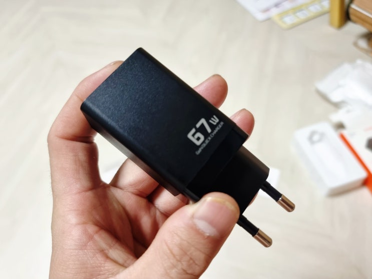 Toocki 67W GaN 충전기 3포트로 초고속 멀티충전 가능 : 네이버 블로그