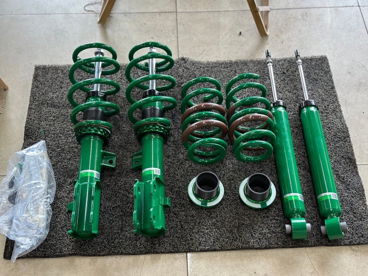 쏘렌토 MQ4 하이브리드 / 네오테크6p 브레이크 / 리어 4p 더블브레이크 / 테인일체형서스 / 21인치 휠 도색 / 미쉐린타이어 : 네이버 블로그