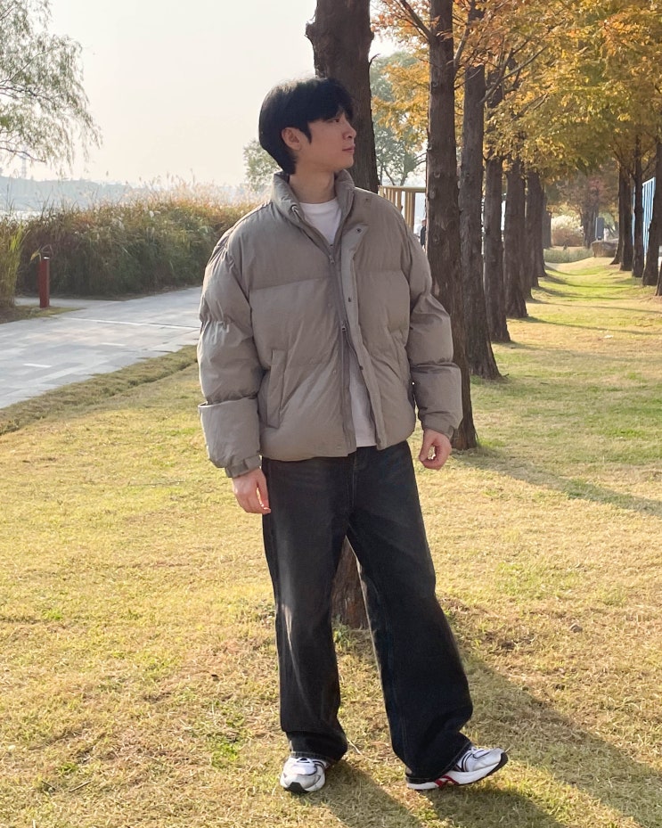 무신사 스탠다드 남자 데일리 푸퍼 숏패딩 자켓 하나로 겨울 여행룩 코디 네이버 블로그