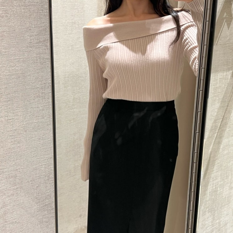 Sie 시에 리엘 슬릿 스커트 23fw 루브 셔링 블라우스 미뉴엣 오프 숄더 니트 더현대서울 네이버 블로그