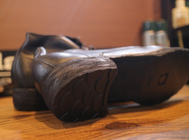 (대구 구두 수선) 구이디 Guidi 994 앵클 부츠 비브람 밑창 보강덧댐 by블랙샤인 대구 : 네이버 블로그