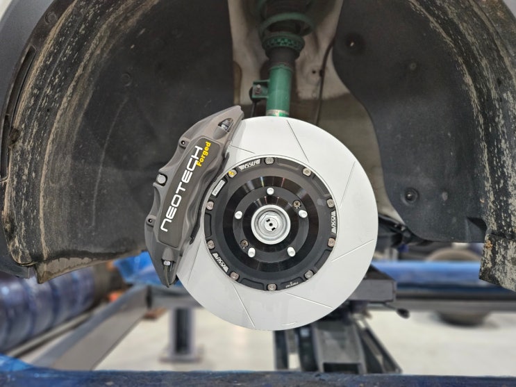 쏘렌토UM / 네오테크 NF6P 브레이크 튜닝 제동력 개선 : 네이버 블로그