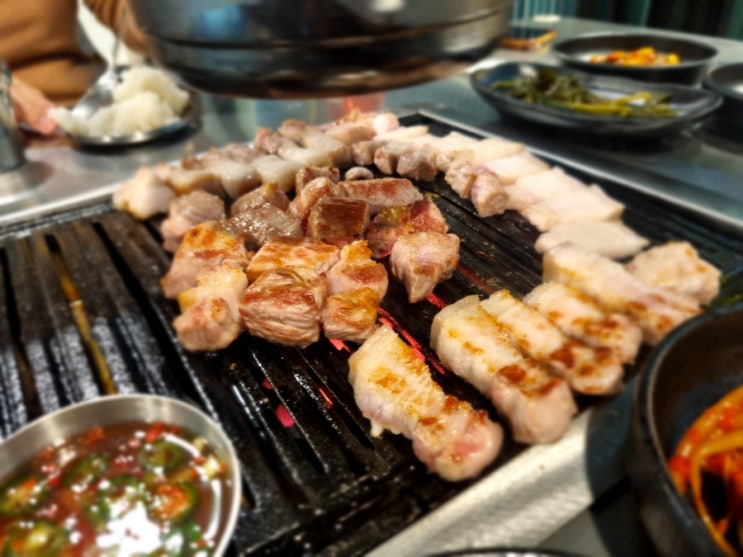 발산삼겹살 추돈가 제주흑돼지 오겹살 목살 구워주는고기집 네이버 블로그