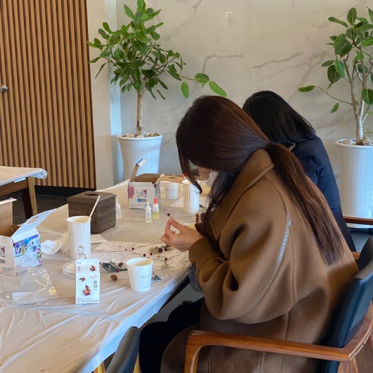 부산 캔들공방 위드센트 기업단체출강기록 크리스마스 플라워 캔들 원데이클래스 후기 네이버 블로그