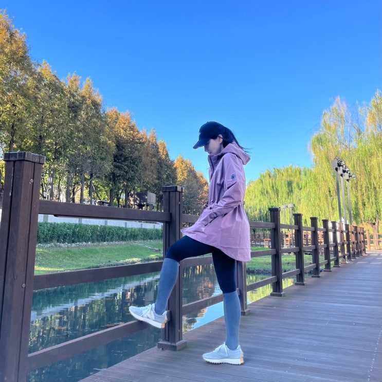 고프코어 여자 등산 바람막이 자켓 추천 쉘코퍼레이션 가을 등산복 패션 네이버 블로그