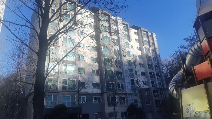 서울 동대문구 전농동 아파트경매 25평형8억 전동초등학교인근 래미안아름숲 7층 유찰1회 전농래미안아름숲아파트 부동산경매