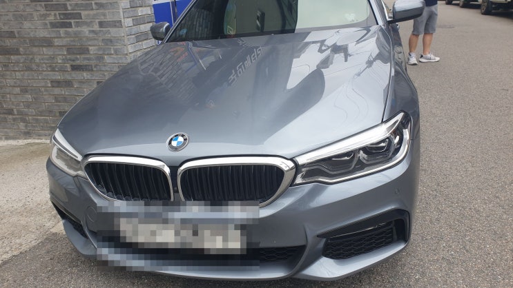 BMW 520d 배터리 교체(G30) : 네이버 블로그