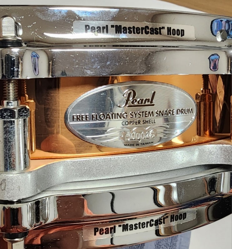 펄 프리플로팅 카퍼 피콜로 스네어 14"x3.5" (Pearl Free Floating Copper Piccolo Snare ...