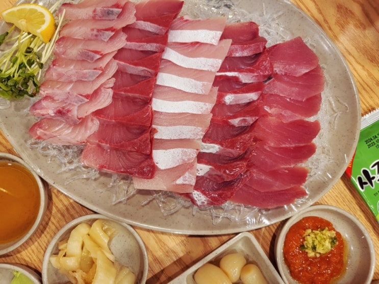 홍대 대방어 맛집 가성비 좋은 어사출또 홍대점 대방어 솔직후기 네이버 블로그