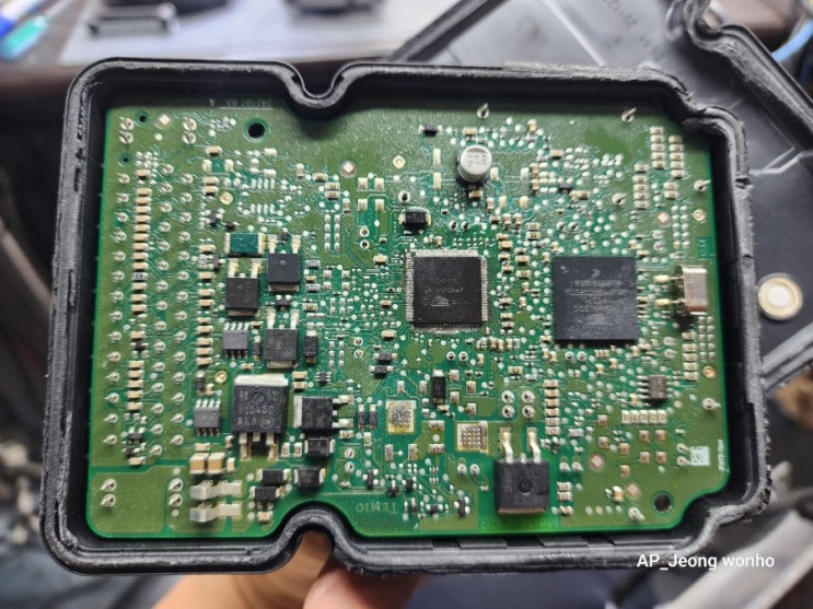 벤츠 w211 EPB 전자파킹브레이크 ESP ABS모듈 고장 수리 리빌드 재생수리 수리비 아끼자(택배수리가능) : 네이버 블로그