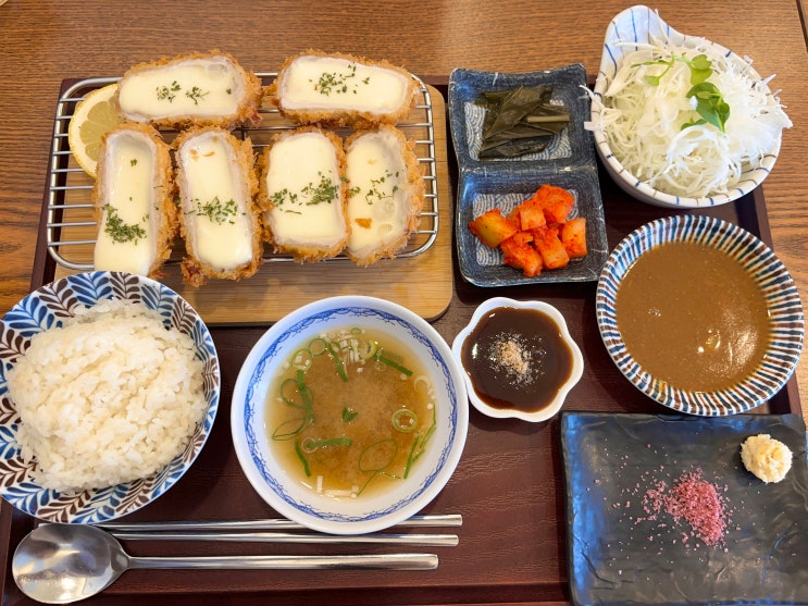 영등포구청역 일본식 돈까스 맛있는 곳 치즈카츠 로스카츠 추천 내돈내산 후기 순수카츠 네이버 블로그