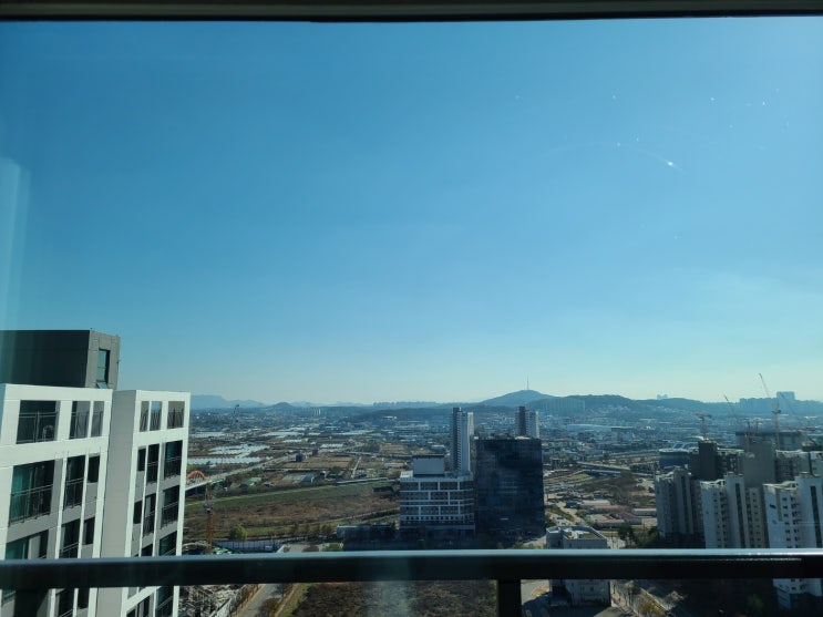 파주 아파트 유리창문 전문 청소 유리클린 가람 마을 12단지 거실 베란다 청소로 투명하게 난방비 절약and아파트 유리창