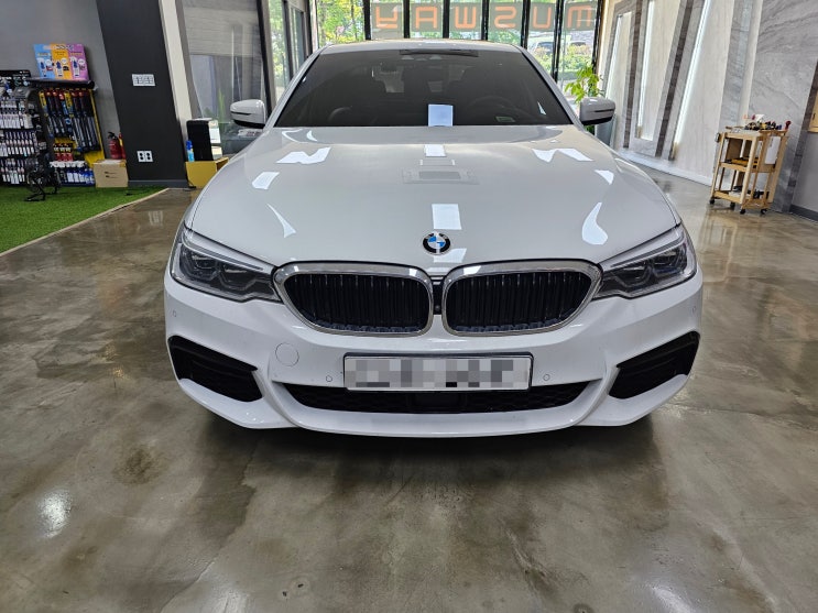대구 BMW 530i G30 블랙박스 아이나비 QXD1 & 블랙박스보조배터리 만도 SP2000 시공! : 네이버 블로그