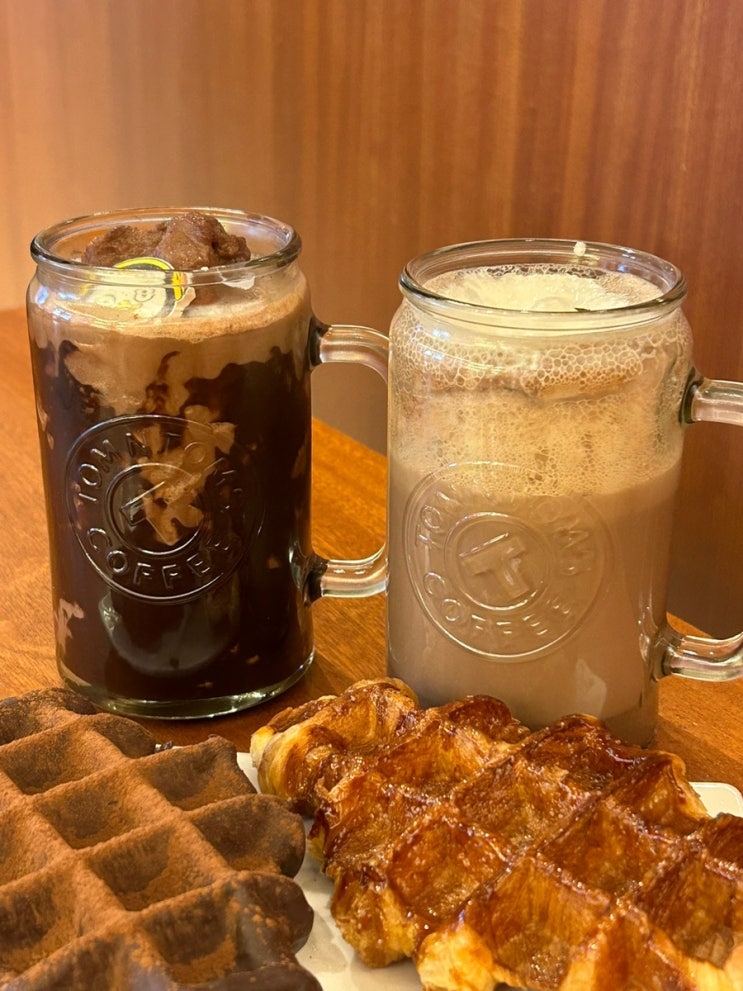 제품 협찬 🍫초코덕후들 다 모여🍫 탐앤탐스 펭 탐 레볼루션 신메뉴 리뷰 🎉 네이버 블로그