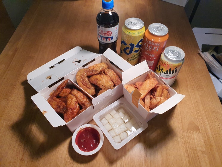 교촌 치킨 신메뉴 더크고 더 저렴하게 먹을 수 있는 점보윙 시리즈 2024 캘린더까지 네이버 블로그