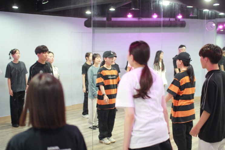 송파댄스학원 이댄스학원 스트릿베이직 수업으로 스트릿댄스 입문하기 네이버 블로그