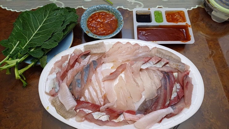 강릉중앙시장횟집 신선한 활어회를 바로 썰어주는 은총횟집 포장 방문 후기 네이버 블로그