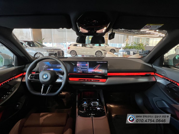 2 024 BMW 5시리즈 전기차 프로모션 i5 eDrive 40 MSp 즉출 가능 재고 확보. bmw 파킹 어시스턴트와 파킹 ...
