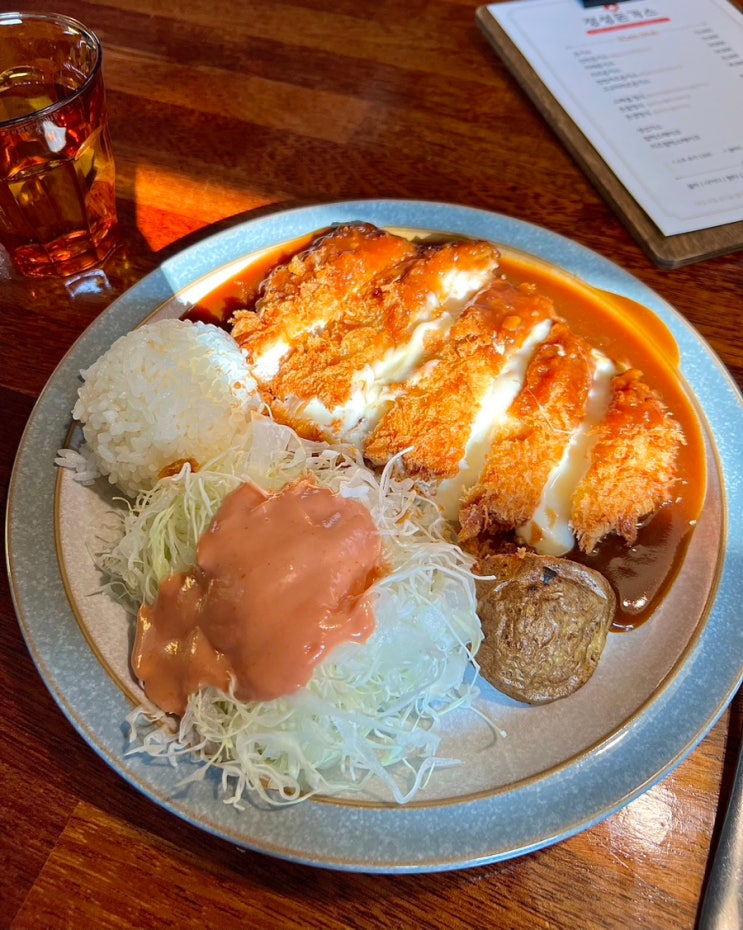 용리단길 정성돈가스4층 건물 전체가 돈까스집인 용산 맛집 네이버 블로그