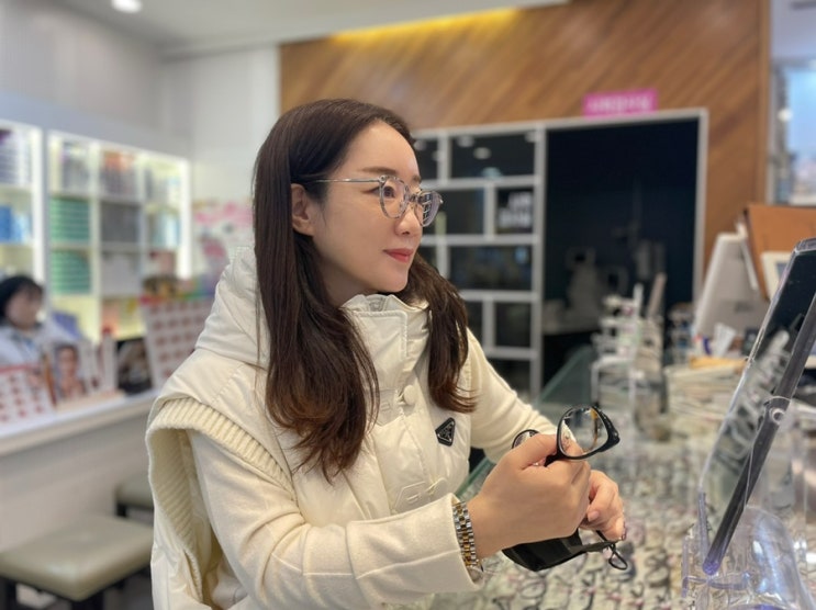 부산대 안경점 으뜸플러스 변색렌즈 핫딜로 맞췄어요♥ 네이버 블로그