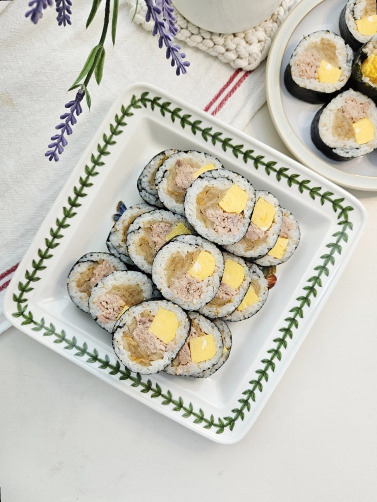 묵은지 참치김밥 만들기 3가지 재료만 넣어 씻은 묵은지김밥 만드는 법 집김밥 캔참치요리 네이버 블로그