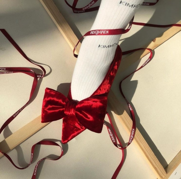 [아이템추천] 미리 메리 크리스마스🌲 : 메종 김해김(Maison KIMHEKIM) 크리스마스 에디션 발매 : 네이버 블로그