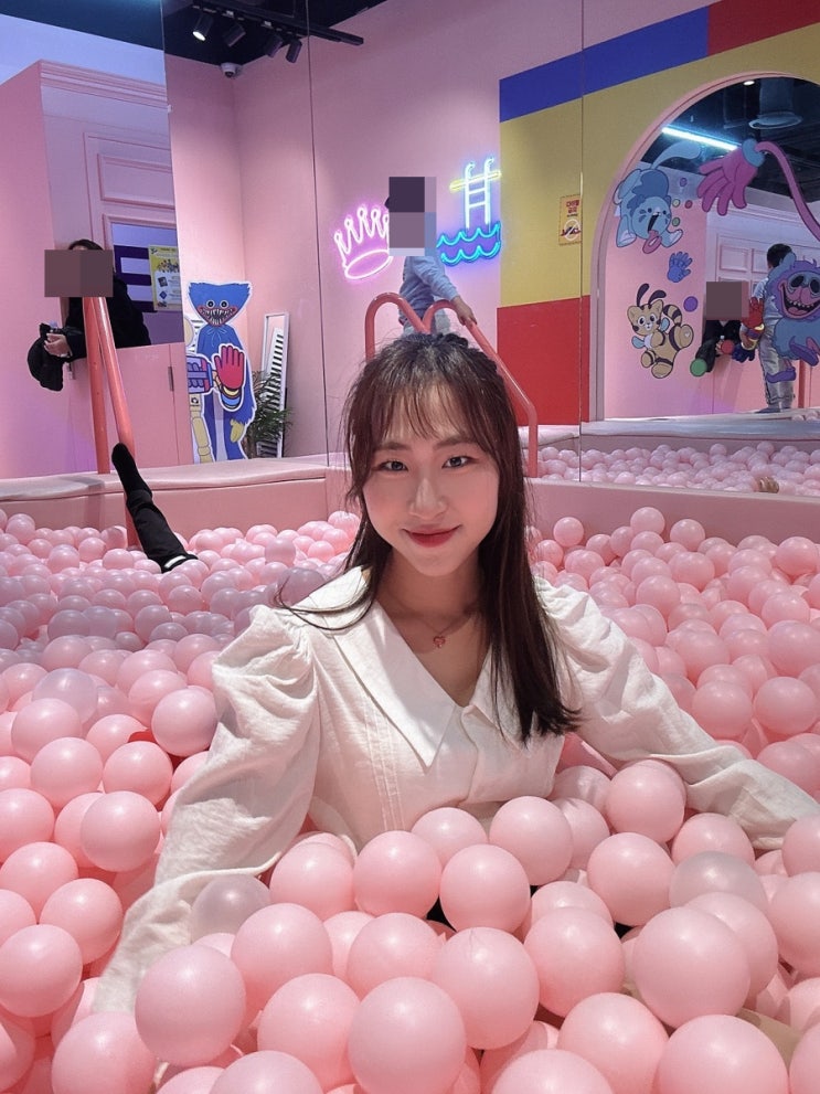 더현대서울 놀거리 플레이인더박스 파피플레이타임 팝업 인생네컷 가차 가득 네이버 블로그