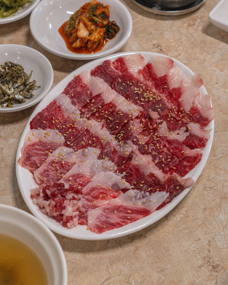 부전동 맛집 차돌박이 육회와 육회비빔밥이 맛있는 도성회관 네이버 블로그