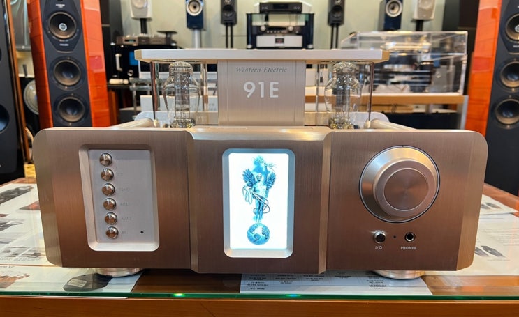 Western Electric(웨스턴 일렉트릭) 91E 300B 진공관 인티앰프가 전시되었습니다 : 네이버 블로그