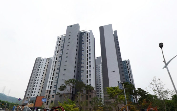 과천 래미안센트럴스위트 25평 전세 과천아파트 재건축주공 급매 오피스텔 전월세매매 과천부동산시세 추천 급전세 상가 사무실