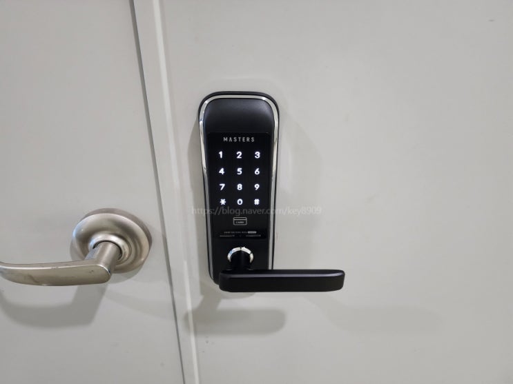 구로동 사무실에 열쇠설치 디지털도어락 손잡이일체형으로 교체 : 네이버 블로그