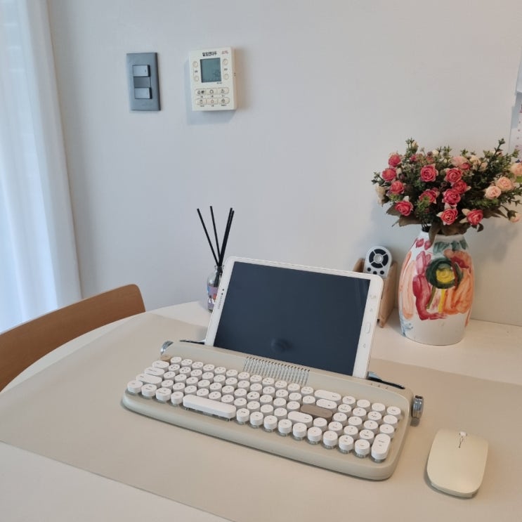 [내돈내산] 엑토(actto) 레트로2 블루투스 키보드(B309) & 블루투스 마우스(BTM-13) 한 달 사용 찐후기 : 네이버 블로그