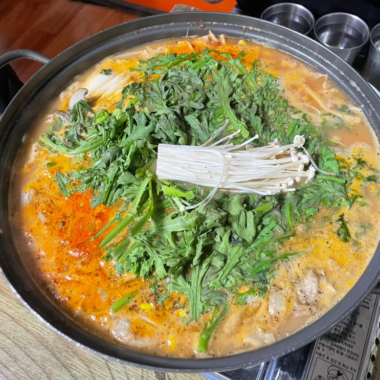 춘천 후평동 맛집 아침식사 가능 고소하고 진한 곱창전골 맛집 현대뚝배기” 네이버 블로그