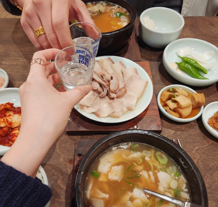 광안리 돼지국밥 광안리 밥집 극동돼지국밥 광안리점 간단히 반주하기 좋아요 네이버 블로그