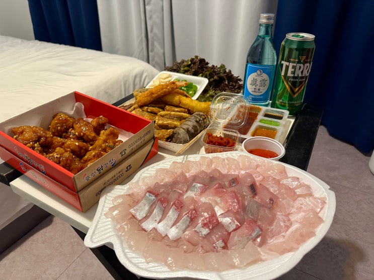 [강릉국내여행/강릉 1일차]_매우 멀지만, 가보자고오👊(feat,강릉중앙시장&강릉네컷&강릉월화거리&카페106) : 네이버 블로그