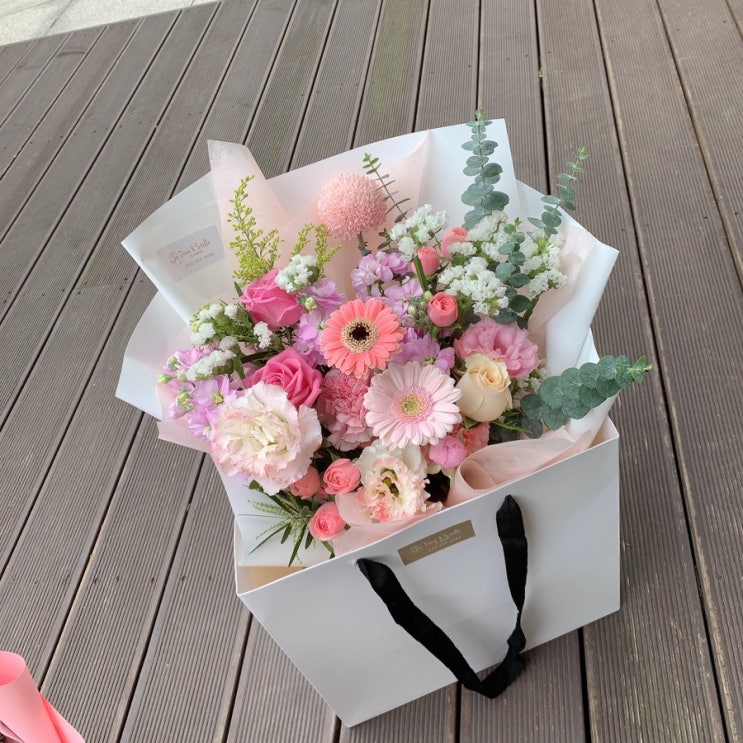 부천 꽃바구니 신중동역 꽃집 신중동 꽃다발 중동 꽃집 중동 꽃바구니 대형 꽃바구니 상동 꽃집 데이브 앤 스텔라 신
