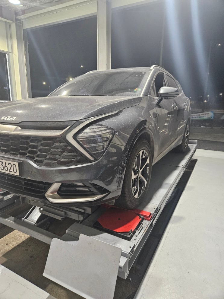 기아자동차 스포티지 타이어 교환작업 : 네이버 블로그