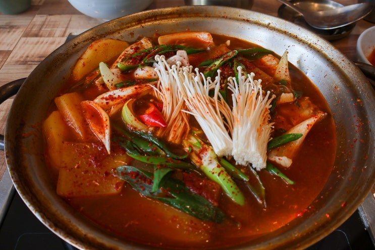 제주 공항 근처 갈치조림 맛집 제주도 충민정 솔직후기예약주차 네이버 블로그