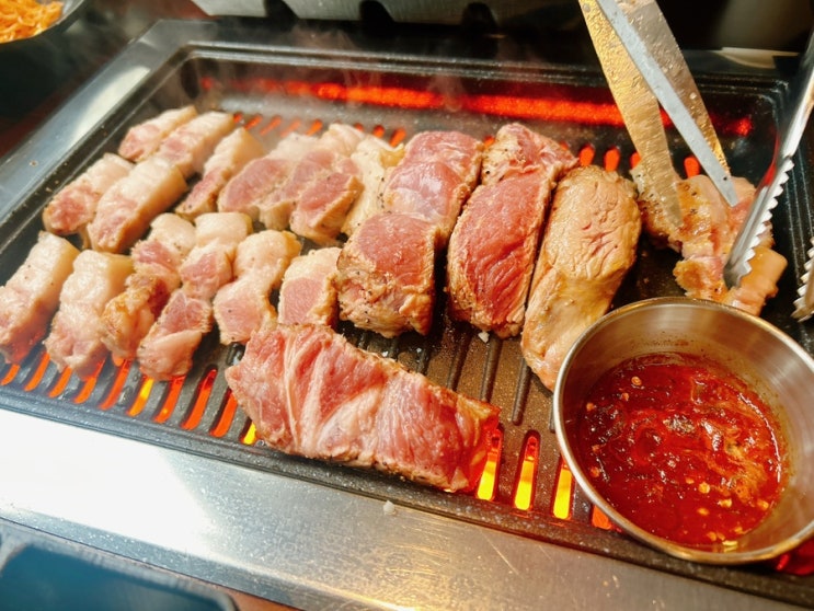 판교삼겹살 맛집 제주흑돼지 섬맛의공방 제주이야기 판교점 돼지고기 뿌시고 왔습니다 네이버 블로그
